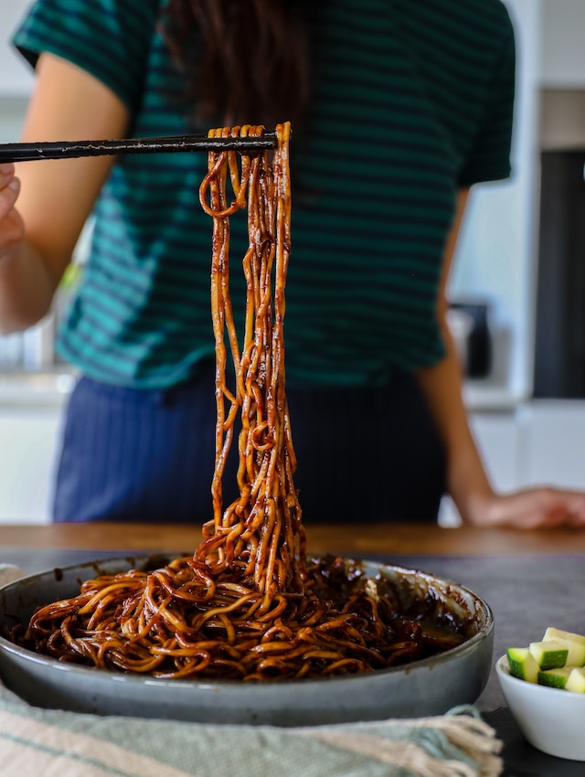 10 Must-Try Korean Dishes Seen in Your Favourite K-Dramas - ThinkingEve